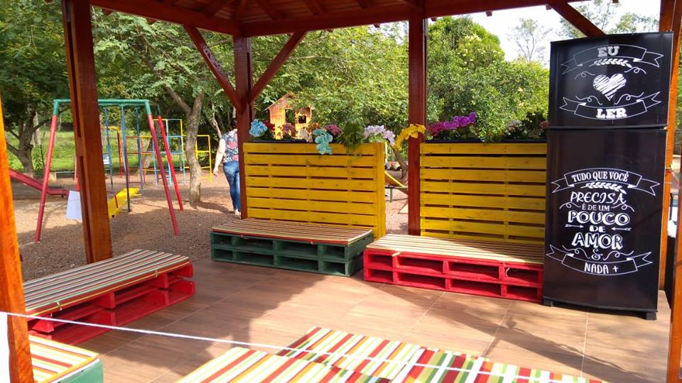 QUIOSQUE DA LEITURA NA ESCOLA SANTO ANTÔNIO | Prefeitura de Mato Leitão